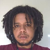 Rafael Santos – Medium