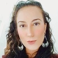 Paloma Ferro – Medium