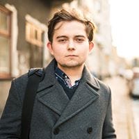 Kacper Stołowski – Medium