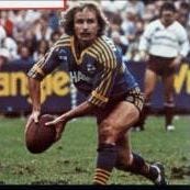 Peter Vickers – Medium