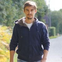 Julien Roland – Medium