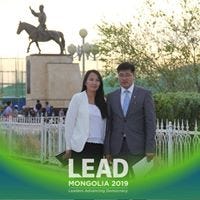 Saraa Batdorj – Medium