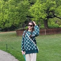 Sarah wang – Medium