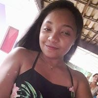 Waleska Medeiros – Medium