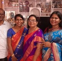 Usha Vivian – Medium