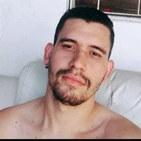 Lucas Carneiro – Medium