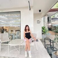 Trisha Domingo – Medium