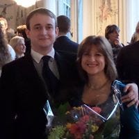 Lidia Thompson – Medium