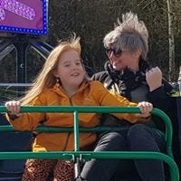 Maz Gaskell – Medium