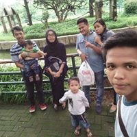 Nova Aryans Ayah'y Dipta – Medium