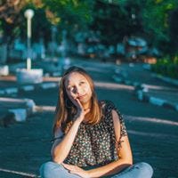 Leandra Rodrigues – Medium