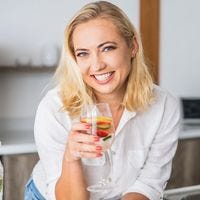 Kelly Elizabeth Wray – Medium