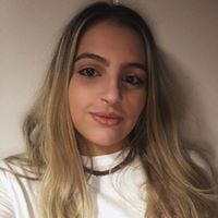 Natalie Queiroz – Medium