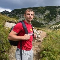 Penio Ivanov – Medium