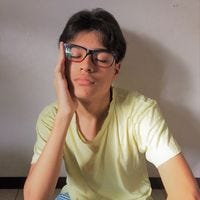 Oliver Velazquez – Medium