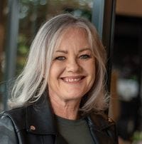 Cindi Brummer – Medium