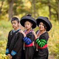 Jayce Vang – Medium