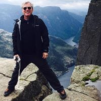 About – Rex Buxton – Medium
