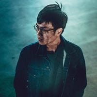 Lee Chia Wei – Medium