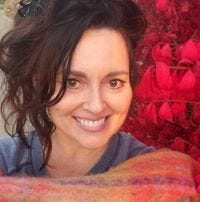 Shannon Murray – Medium