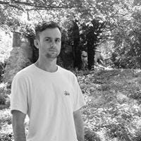 Toby Adams – Medium