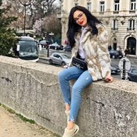 Mălina Roberta – Medium