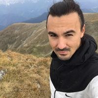 Razvan.M – Medium