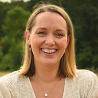 Ruth Haslett – Medium