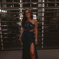 Amanda Bernardo – Medium