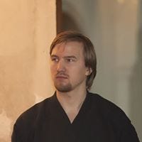 Alexander Karpov – Medium