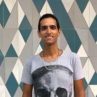 Gabriel Melo – Medium
