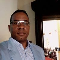 Adalberto Hernández Santos – Medium