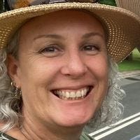 Vicki Kelly – Medium