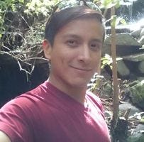 David Alejandro Espinosa – Medium
