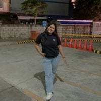 Allyza Oloya – Medium