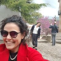 Tuli R Gazit – Medium