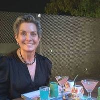 Rachel Loffler – Medium