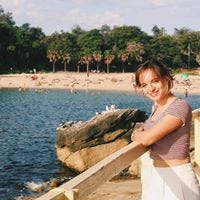 Gaby Dorey – Medium