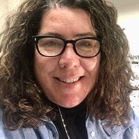 Elizabeth Ann – Medium