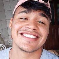 Lucas Matheus – Medium