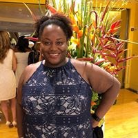 Teisha Garrett – Medium