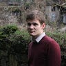 Valentin Strach – Medium