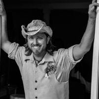 Seth Freeman – Medium