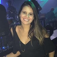 Fernanda Carvalho – Medium