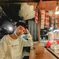 Arifin Ilham – Medium