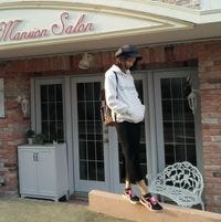 Chen Ying – Medium