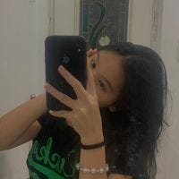 Cheska Navarro – Medium