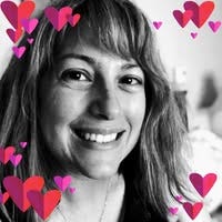 Shannon Morrison – Medium