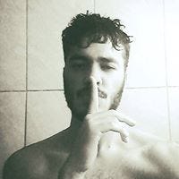 César Moreira – Medium