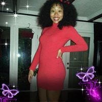 Jacqueline Ray – Medium